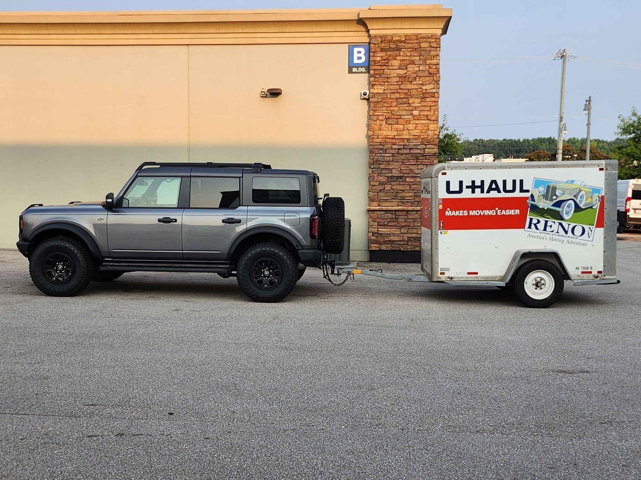 U-Haul Trailer Hitch Installation: The Complete Cost & Safety Guide (2 ...
